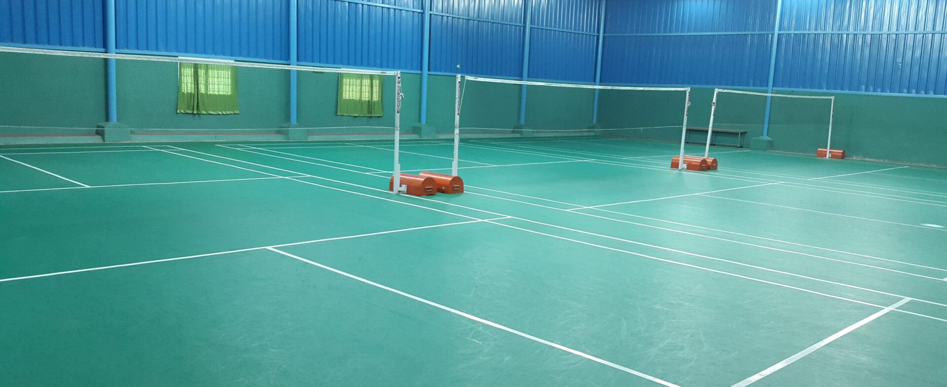 Badminton Courts - aesports.world